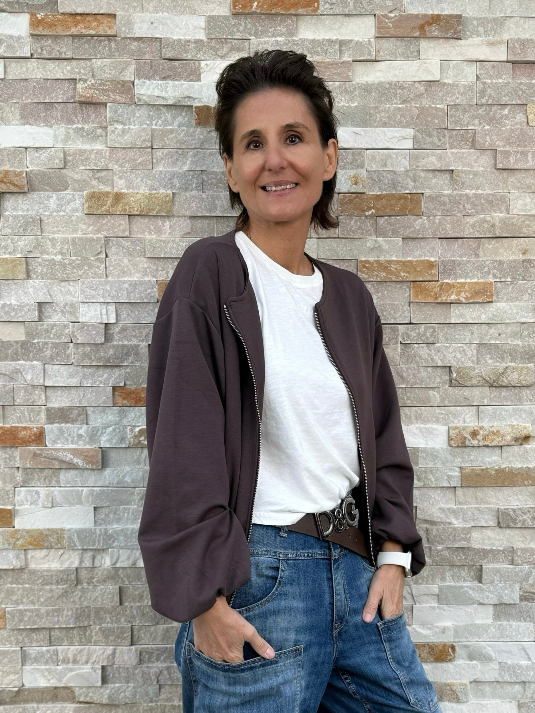 The Shirt Project Scuba Blouson in Ballon Form Chocolate – JASAJ Fashion